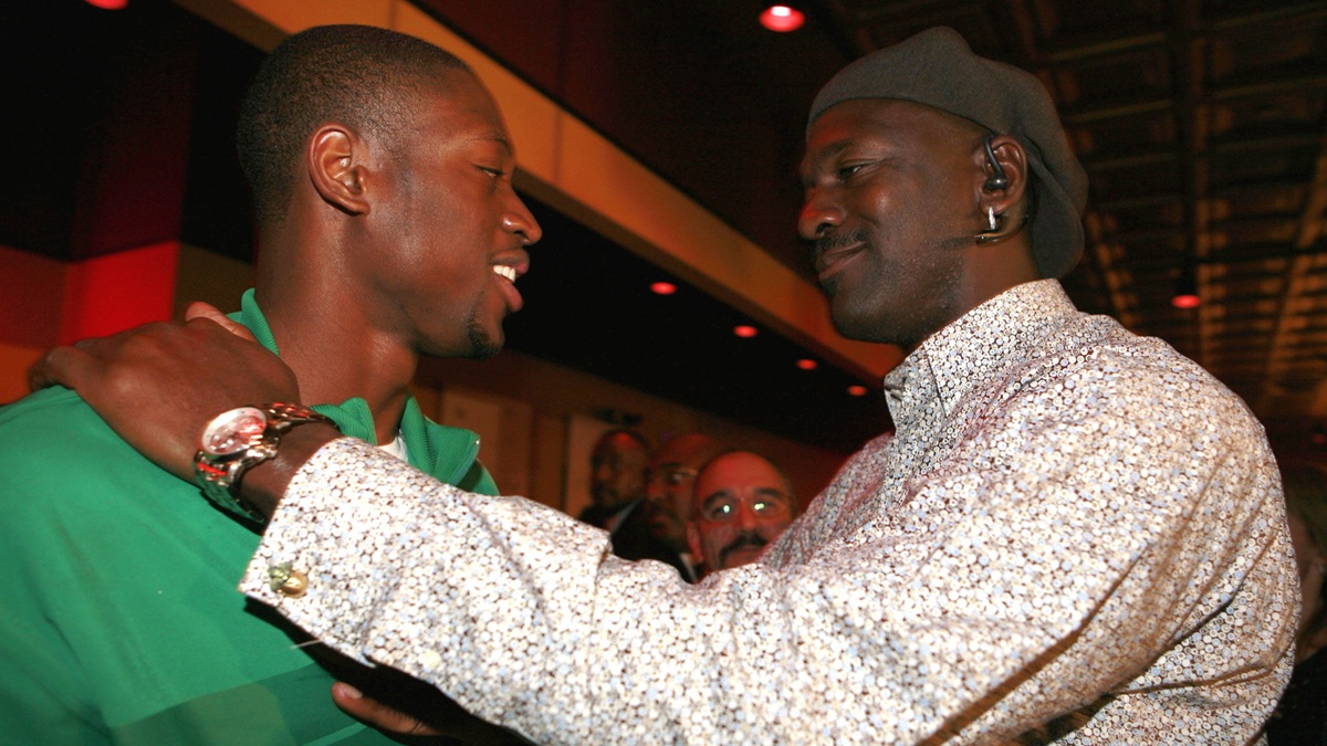 Dwayne Wade Compares Himself to Michael Jordan - Mandatory