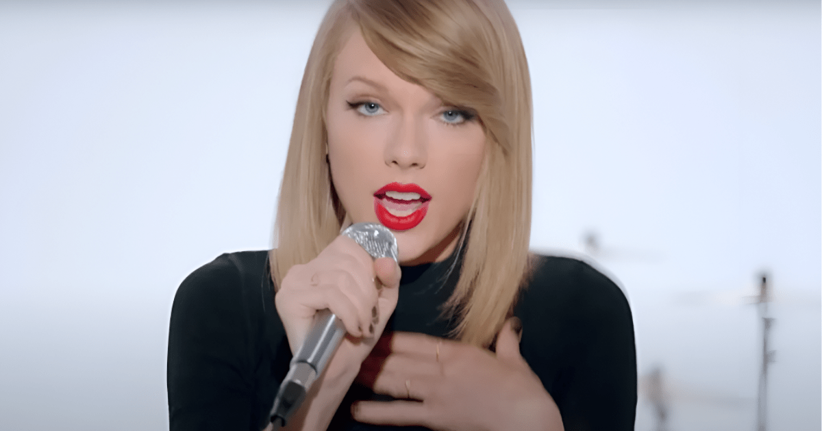 What Is the ‘Taylor Swift AI Book’ Trend? - Mandatory