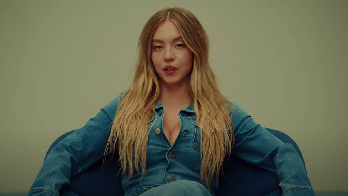 Sydney Sweeney's American Eagle Ad Slogan Faces Backlash - Mandatory