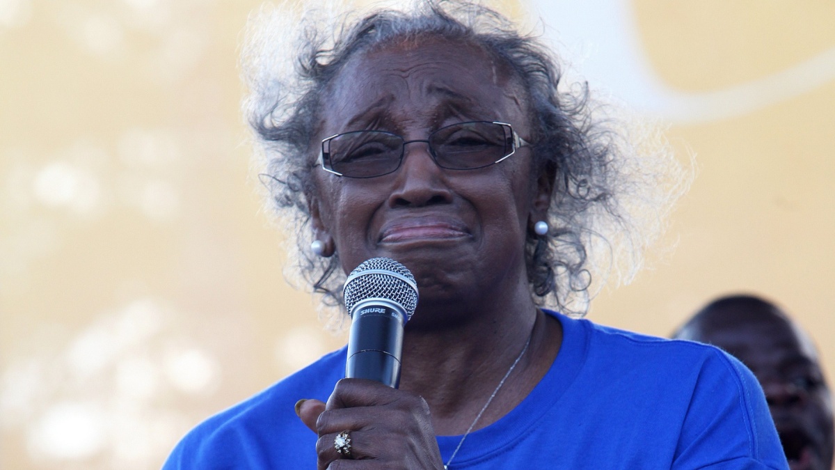 Mississippi Mass Choir Legend Mosie Burks Passes Away at 92 - Mandatory