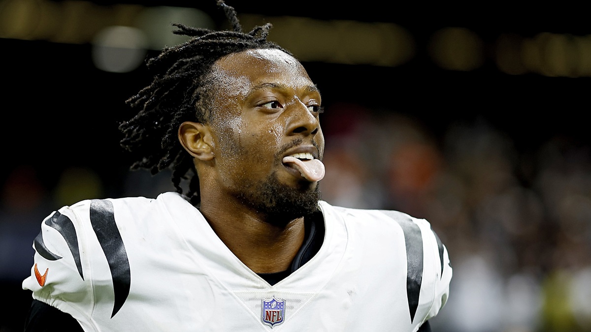 NFL Journeyman Eli Apple Signs Contract with 49ers - Mandatory