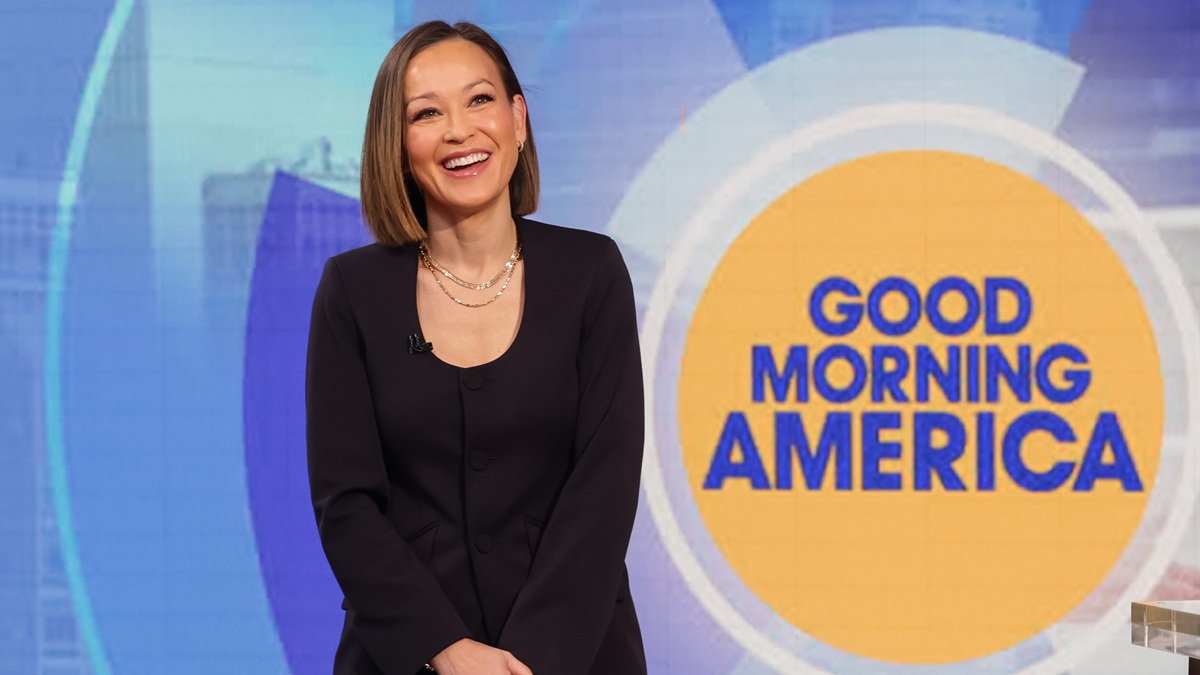 Who Is Eva Pilgrim's Husband, Ed Hartigan & How Many Kids Do They Have ...