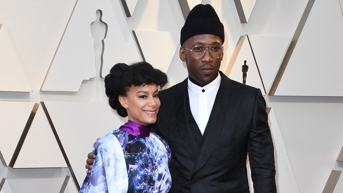 Who Is Noah Wyle's Wife, Sara & How Many Kids Do They Have? - Mandatory