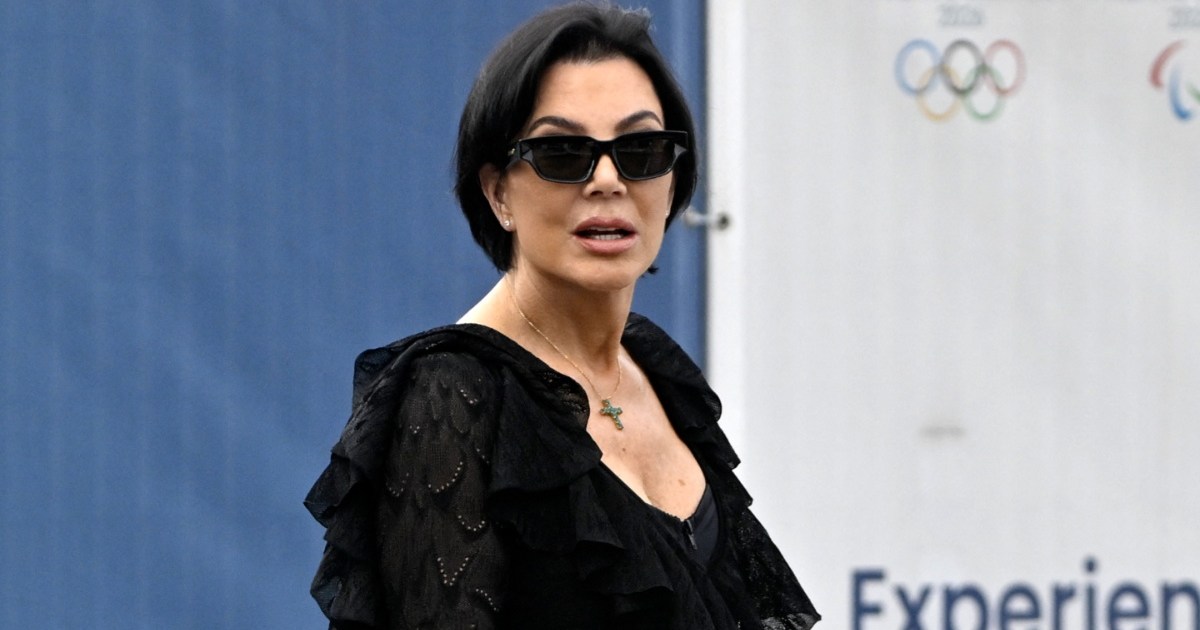 Kris Jenner Stuns Fans With New Hairstyle at Paris Fashion Week - Mandatory