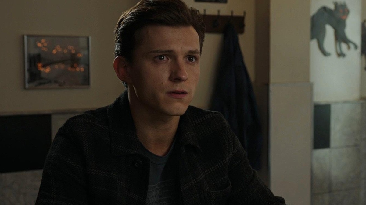 Tom Holland Gives Rare Detail About His Lip Sync Battle Fishnets ...