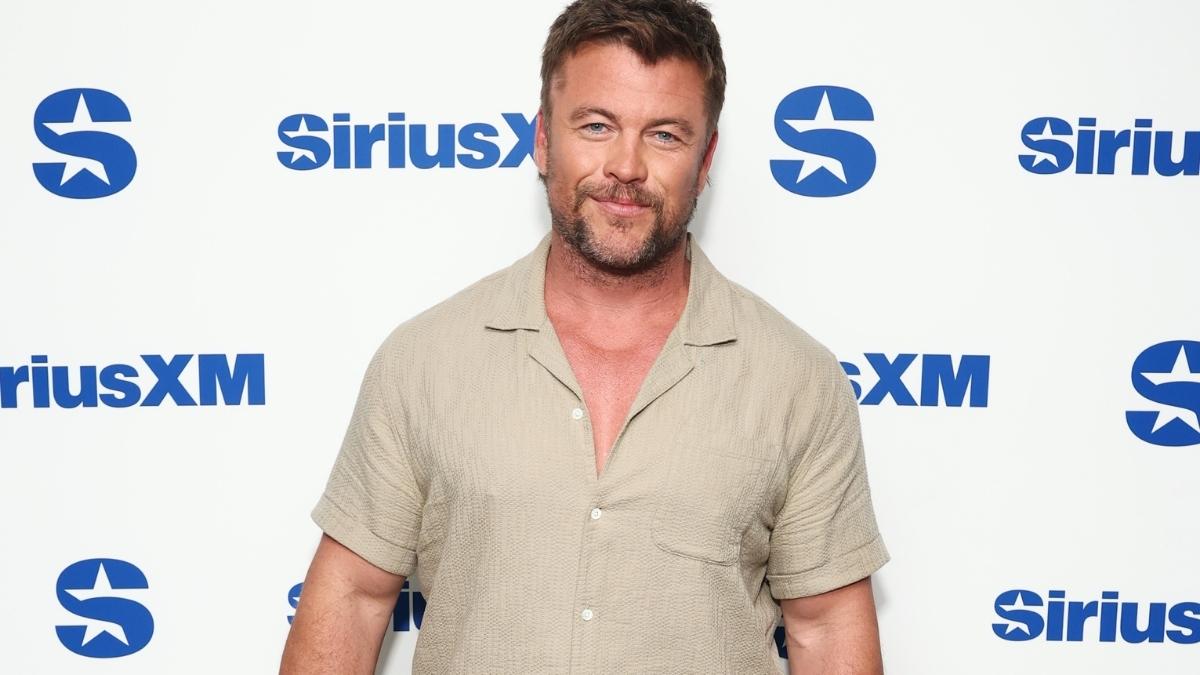 Luke Hemsworth Praises Chris Pratt & Talks About Their 'Bromance'