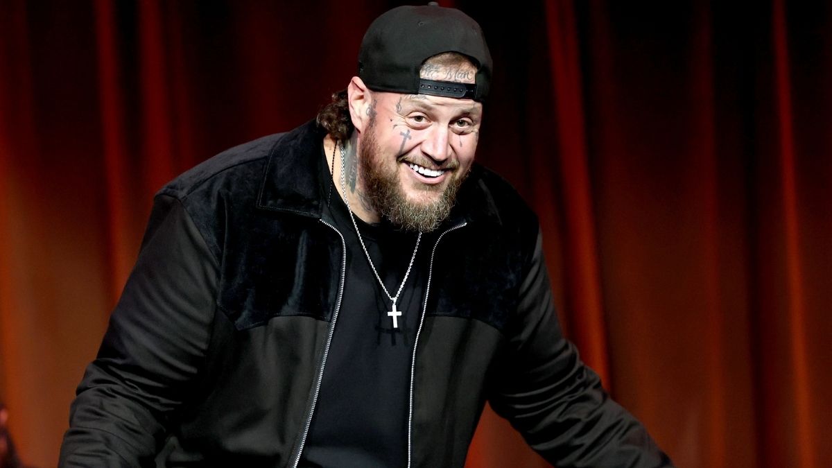 Jelly Roll Shows Off New Figure After Losing 200 Pounds - Mandatory