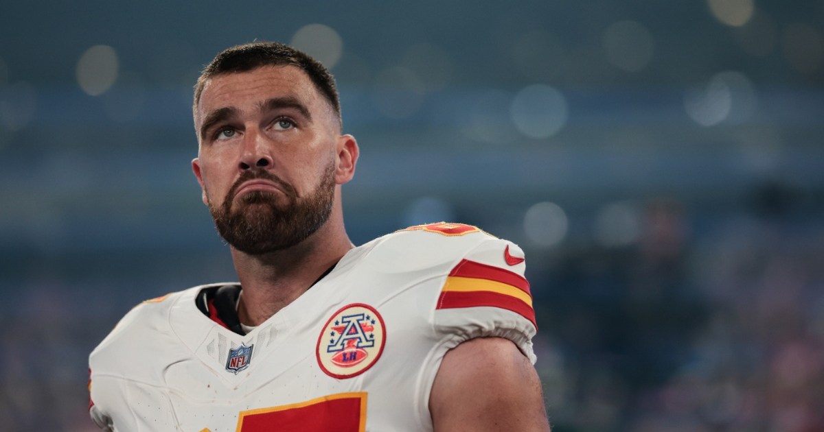 Travis Kelce Hit With $14K Fine Over Viral Obscene Gesture - Mandatory