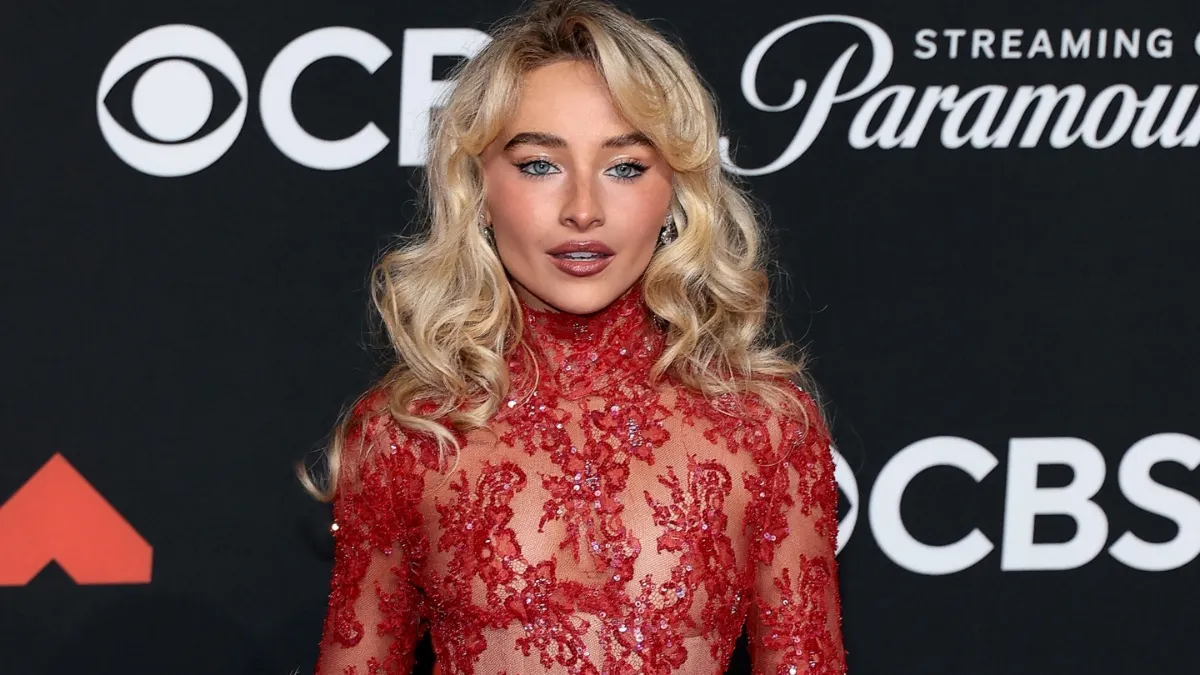 Sabrina Carpenter Brings the Heat in Revealing Lace Gown at the VMAs - Mandatory
