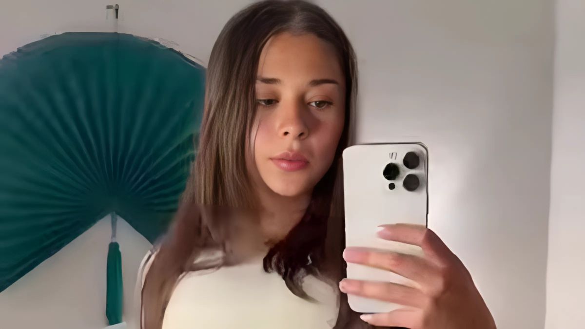 Sophie Rain Crop Top & Underwear Video Goes Viral on Instagram - Mandatory