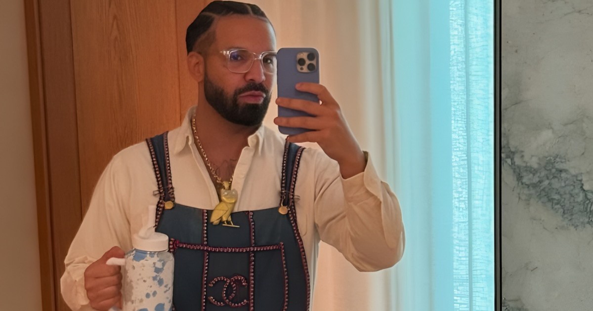 Fans React to Drake's Denim Overalls Look for Oktoberfest: 'Das Crazy ...
