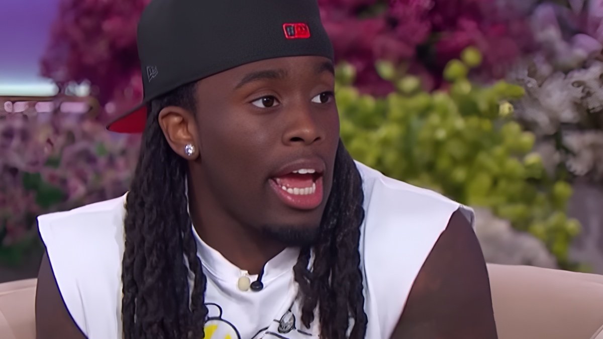 Ray J Infiltrates Mafiathon 3 Stream To Shower With Kai Cenat - Mandatory