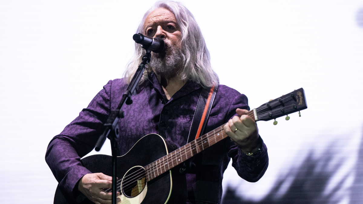 Tears for Fears’ Roland Orzabal Is a Dad Again at 64 - Mandatory