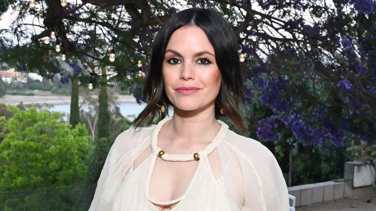 The OC’s Rachel Bilson on Sexual Joke That Got Her Fired - Mandatory