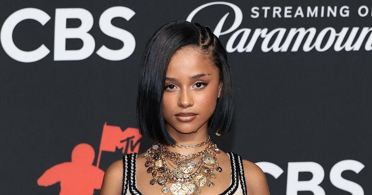 Tyla Strikes a Pose in Pink Silk Robe & Fans Are Loving It - Mandatory