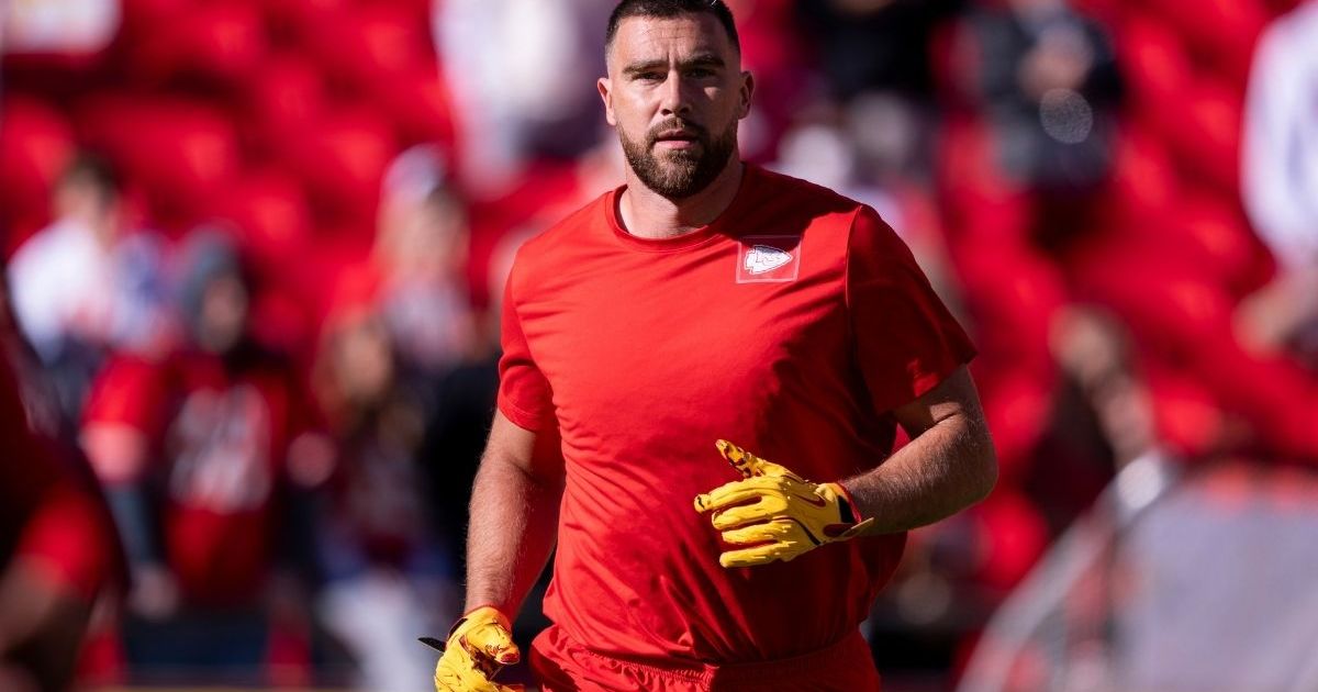 ‘Gym Teacher’ Travis Kelce Praised by Swifties After Chiefs Win - Mandatory