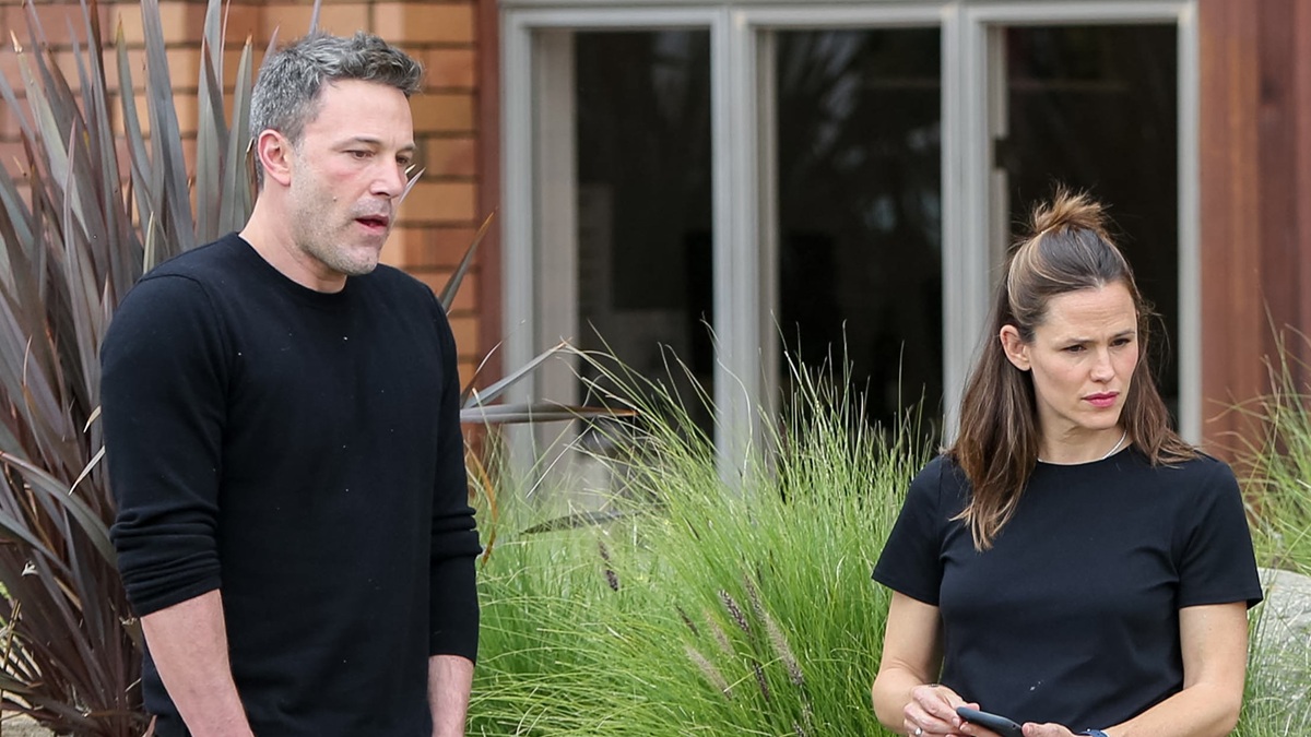 Ben Affleck 'Heartbroken' Over Ex-Wife Jennifer Garner's Upcoming ...