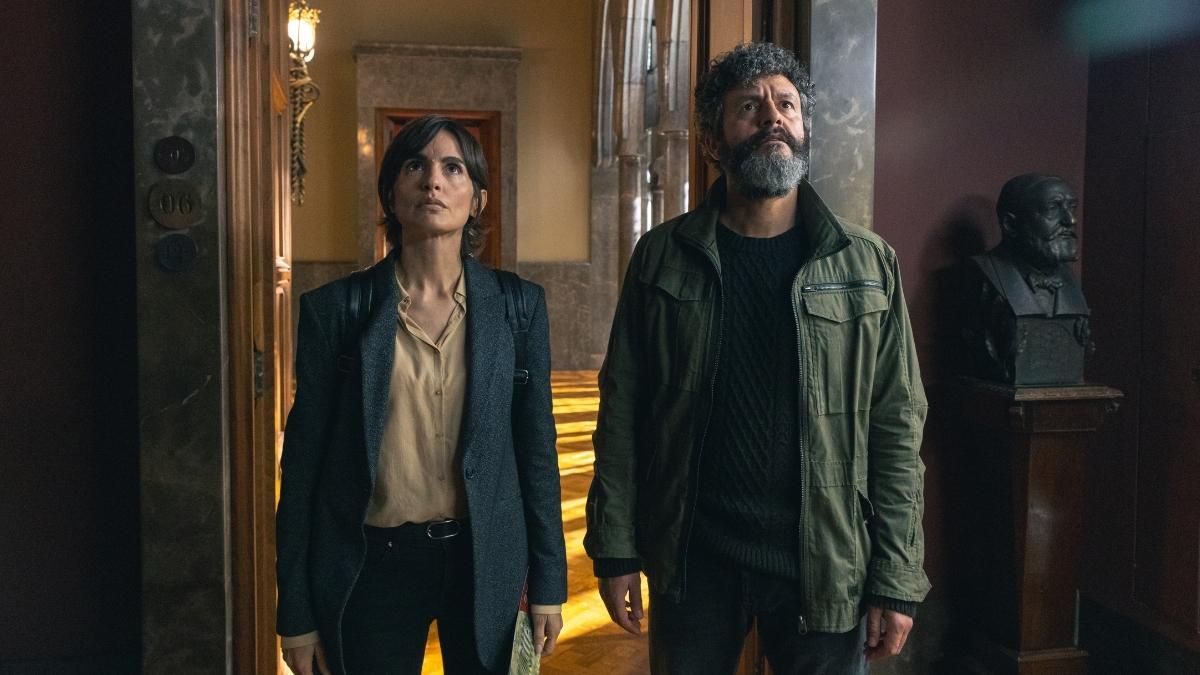 City of Shadows: New Spanish Thriller Coming to Netflix Soon - Mandatory