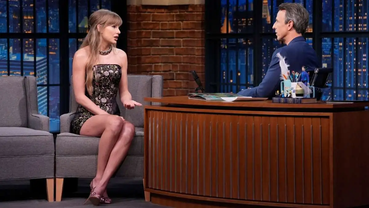 Taylor Swift Retains Her Showgirl Era in Floral Look for Seth Meyers Show - Mandatory