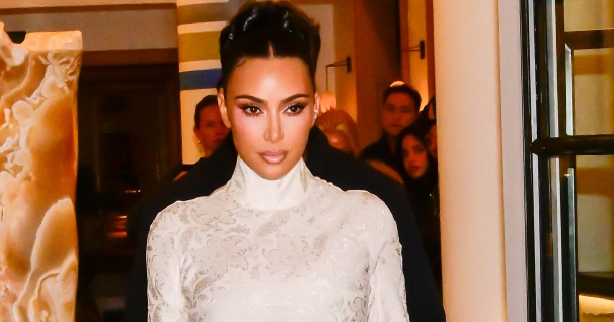 Kim Kardashian Is 'That Girl' in Body-Hugging Outfit - Mandatory