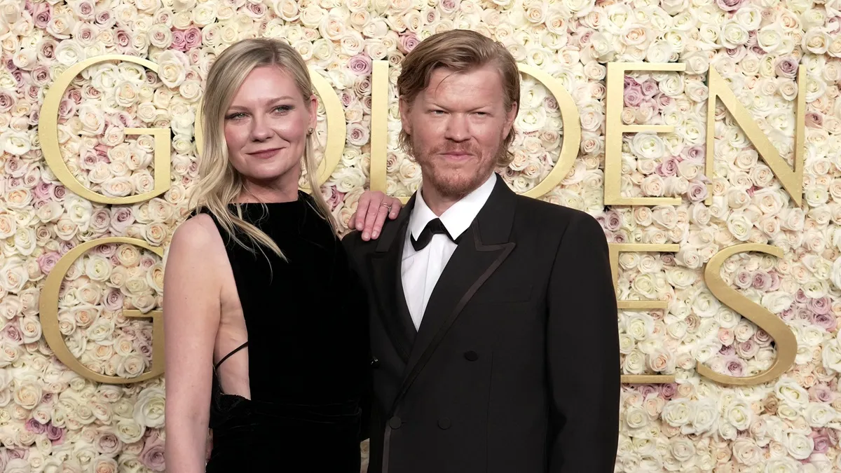 Who Is Kirsten Dunst's Husband, Jesse Plemons & How Many Kids Do They Have?