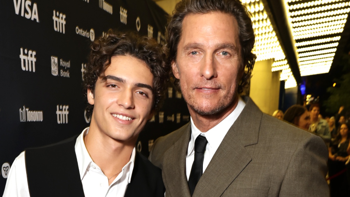 Matthew McConaughey Is Not His Son's 'Safety Net' - Mandatory