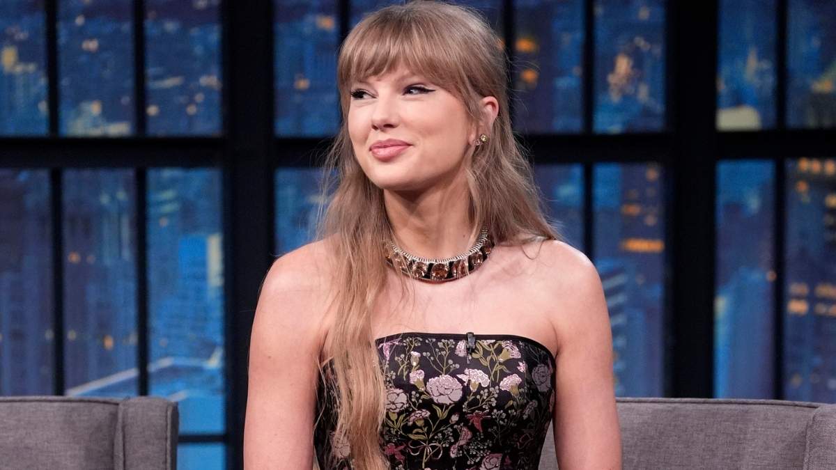 Taylor Swift Fine With Zoe Kravitz Dating Ex Harry Styles — Sources ...