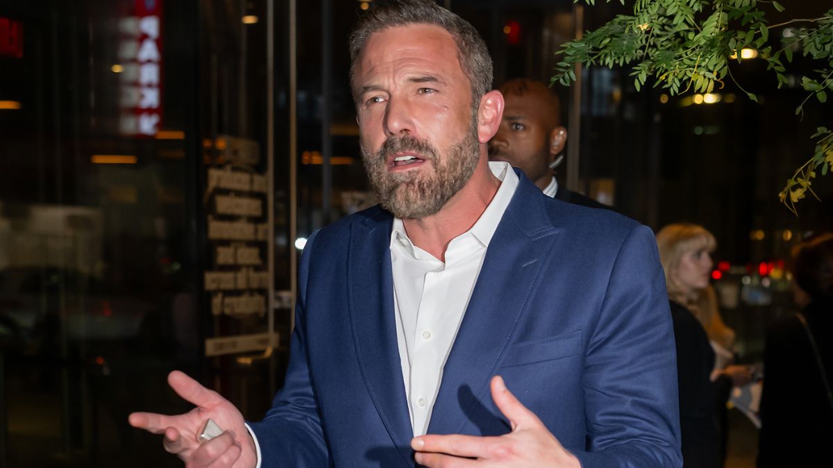 Ben Affleck Channels 'Sad Affleck' Smoking Meme in Photos - Mandatory