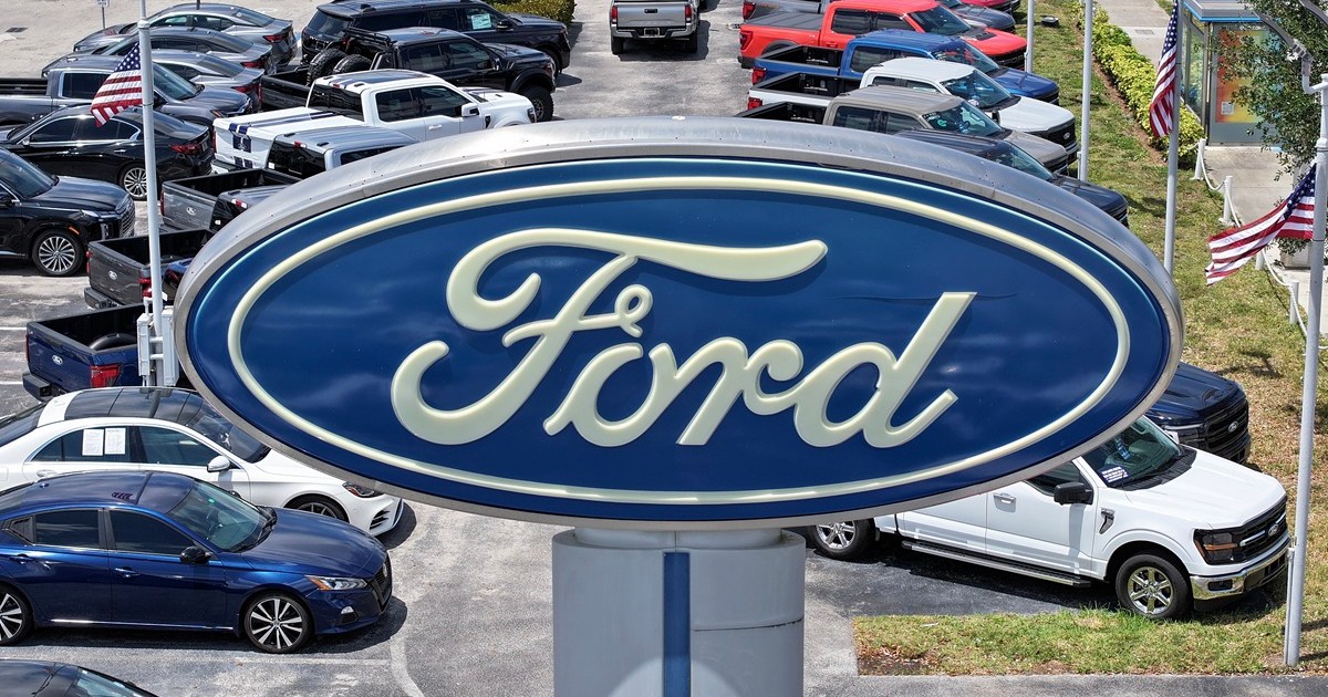 Ten Ford Car Models Recalled by NHTSA Over Moonroof Defect - Mandatory