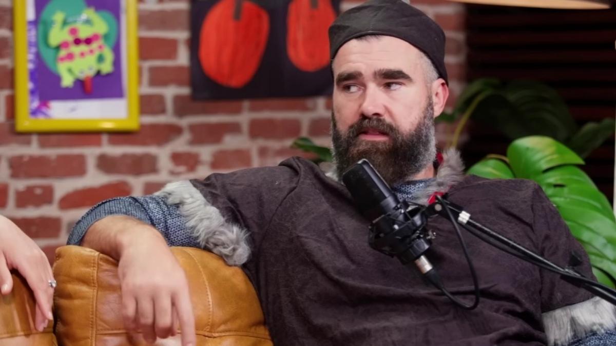 Jason Kelce Thinks Sabrina Carpenter Is a ‘Hip-Hop’ Artist - Mandatory