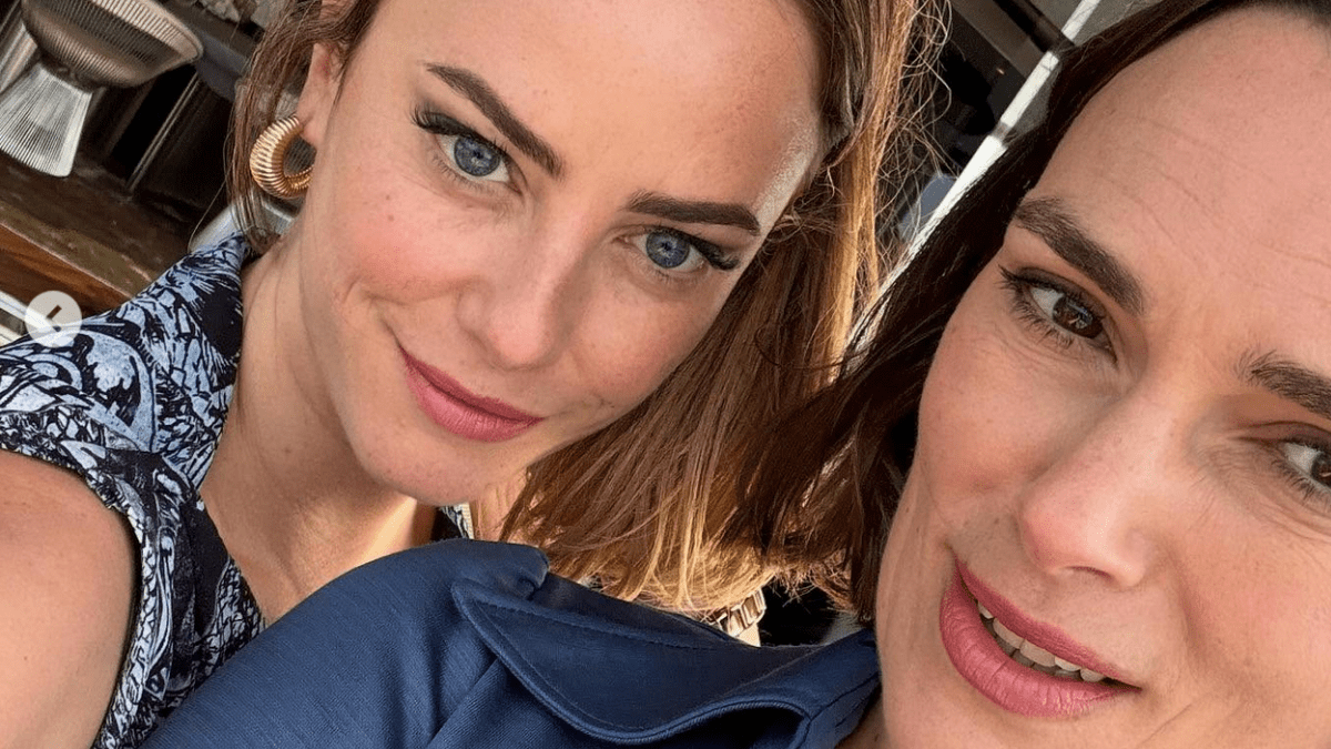 Kaya Scodelario Shares BTS 'The Woman in Cabin 10' Selfies, Calls Keira Knightley Her Childhood ...