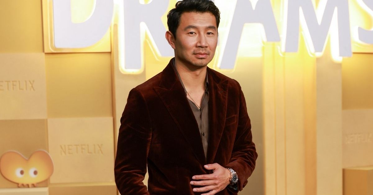 Simu Liu Says a Dog Bit Him in Face Ahead of Viral Stock Photo Shoot ...