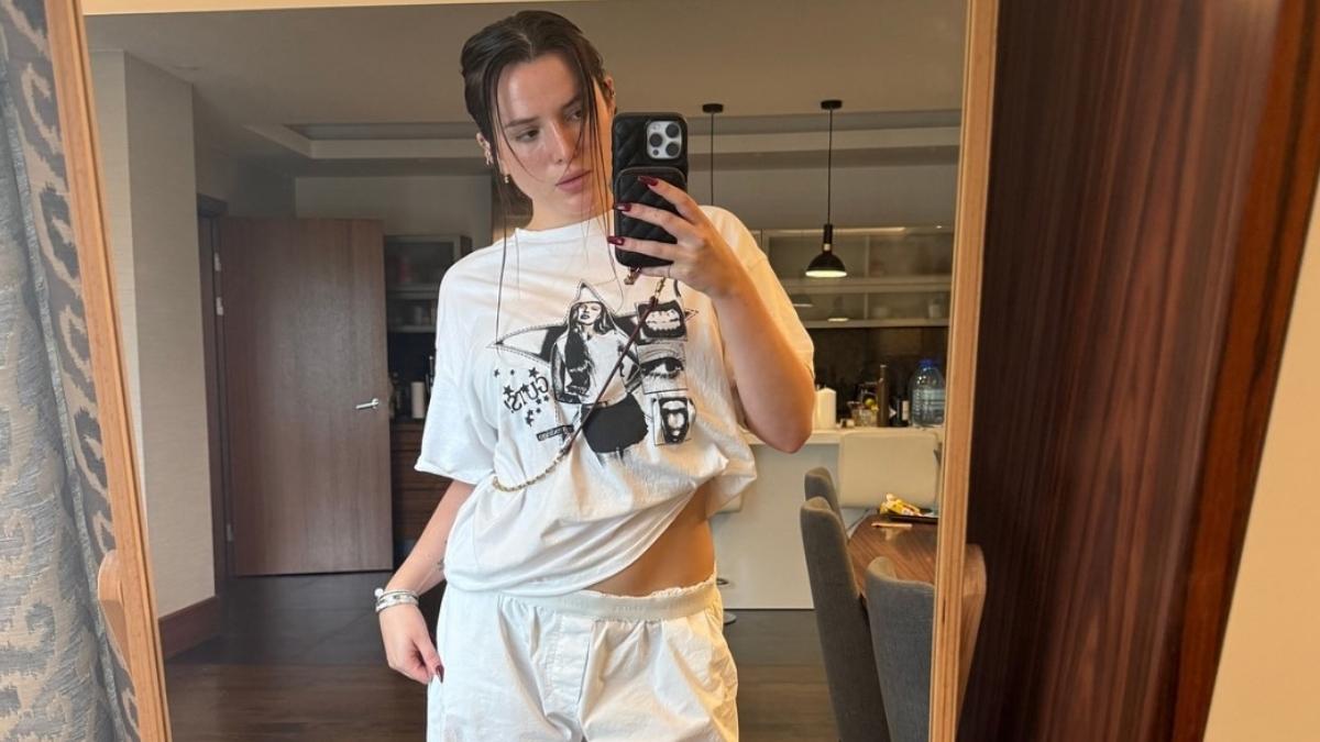 Bikini-Clad Bella Thorne ‘Thankful as F***’ for Fiancé & Other Things ...
