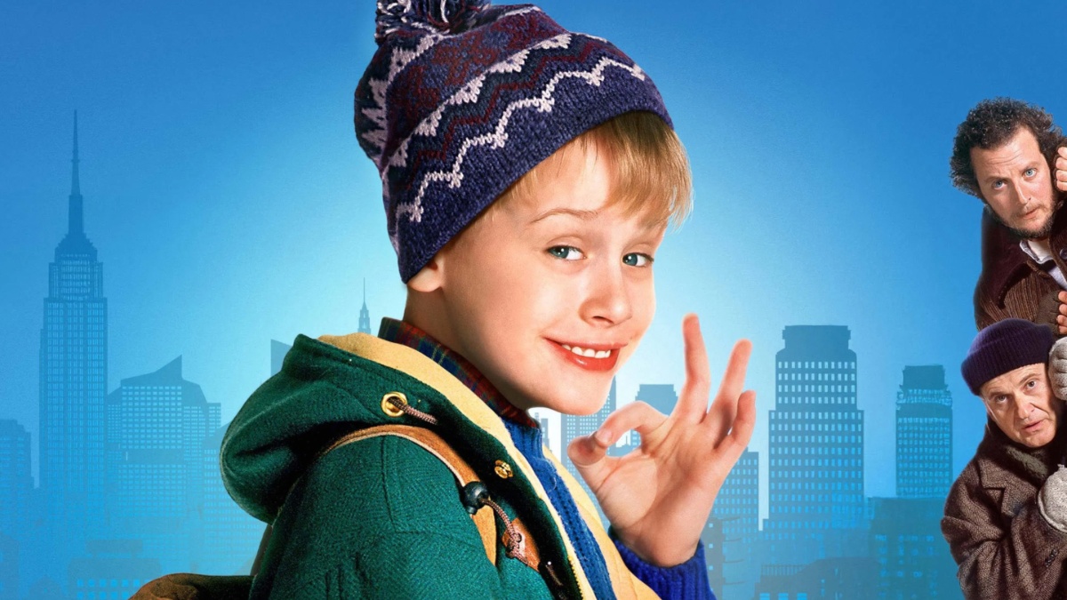 Macaulay Culkin Stars in New Home Alone-Themed Ad - Mandatory