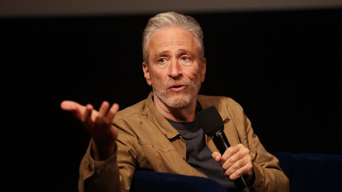 Jon Stewart Does What Colbert Couldn’t: Stay on Air - Mandatory