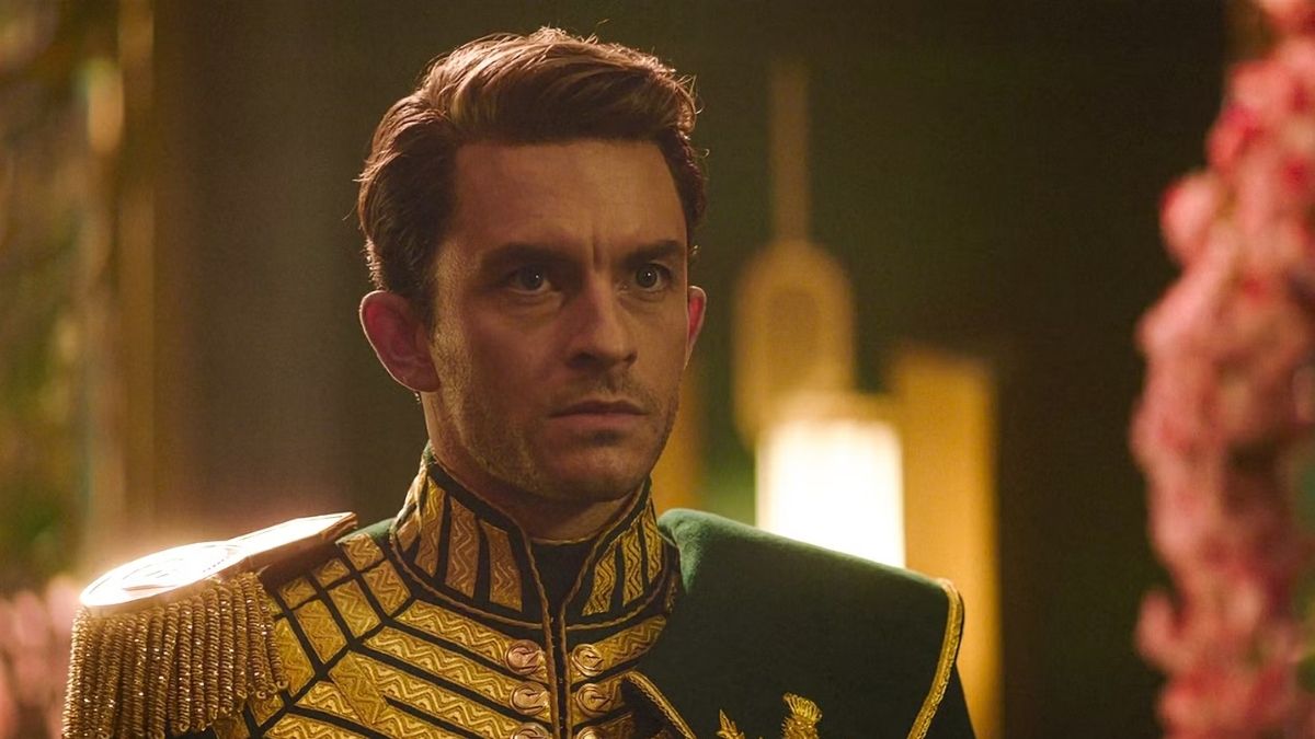 Jonathan Bailey Admits This Prop Made Him Feel Like a ‘Big P*nis ...