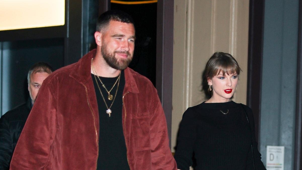 Why Taylor Swift & Travis Kelce Are Changing Wedding Plans — Source ...