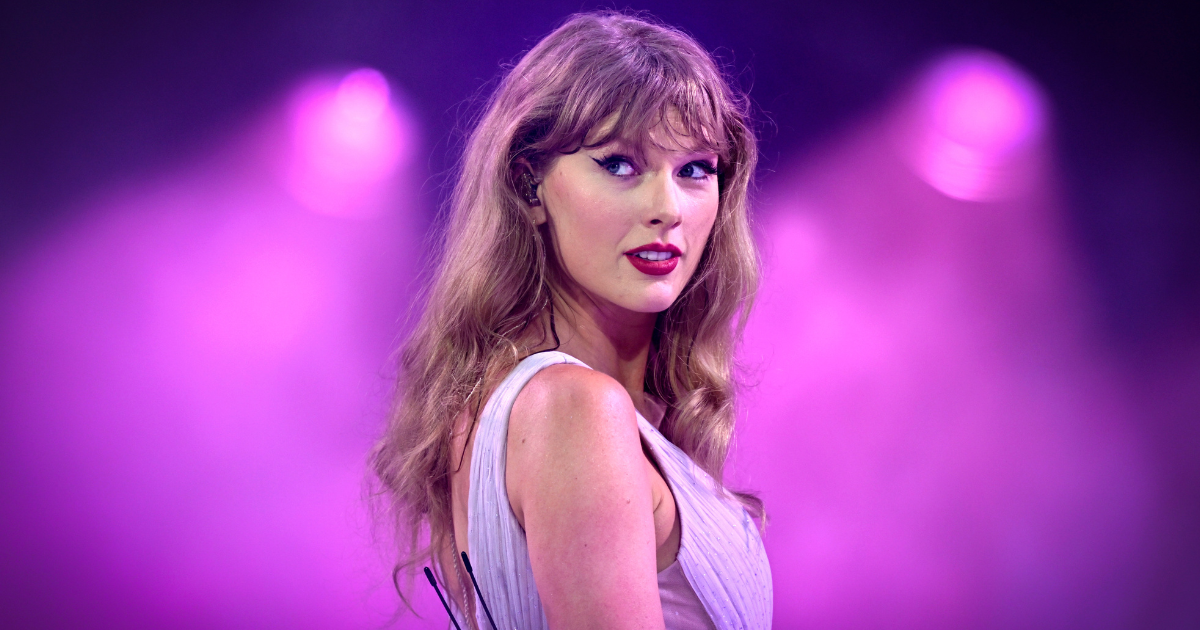 Taylor Swift's Ex-Boyfriend Has Found Someone New — Source - Mandatory