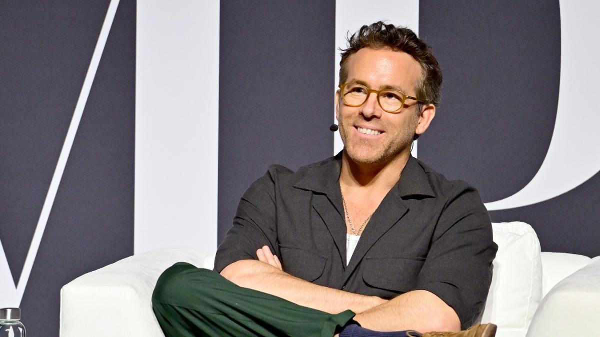 Ryan Reynolds on How Gwyneth Paltrow's Viral Astronomer Ad Happened ...