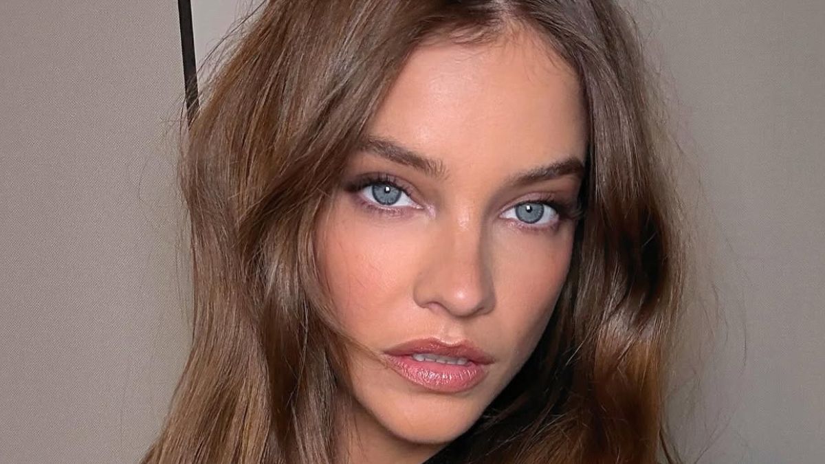 Barbara Palvin’s Legs in Super Short Skirt Demand Attention - Mandatory