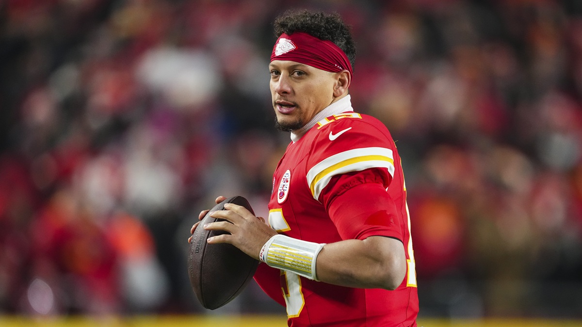 Chiefs' Patrick Mahomes Feels 'He Let People Down' Amid Injury - Mandatory