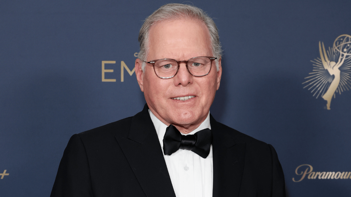 Netflix CEOs Visit Warner Bros. Lot Amid Paramount Fight - Mandatory