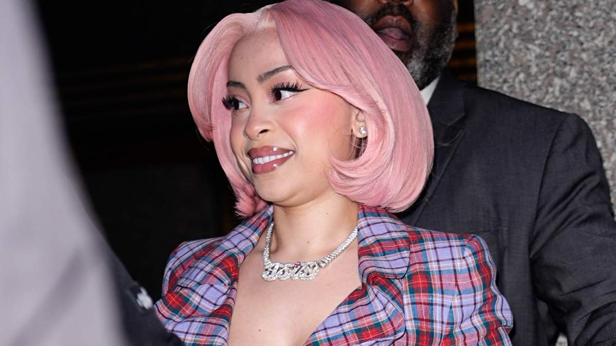 Ice Spice's Plaid Skirt Suit Look Is Bold & Flirty - Mandatory