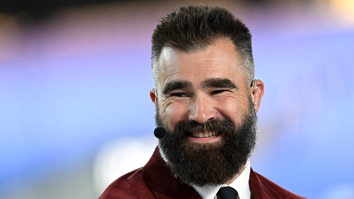 Jason Kelce’s Touching Reaction to Travis Winning Big NFL Award - Mandatory