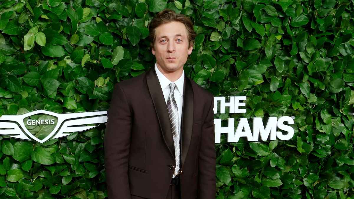 Jeremy Allen White Felt ‘Tremendous Pressure’ Playing Bruce Springsteen ...