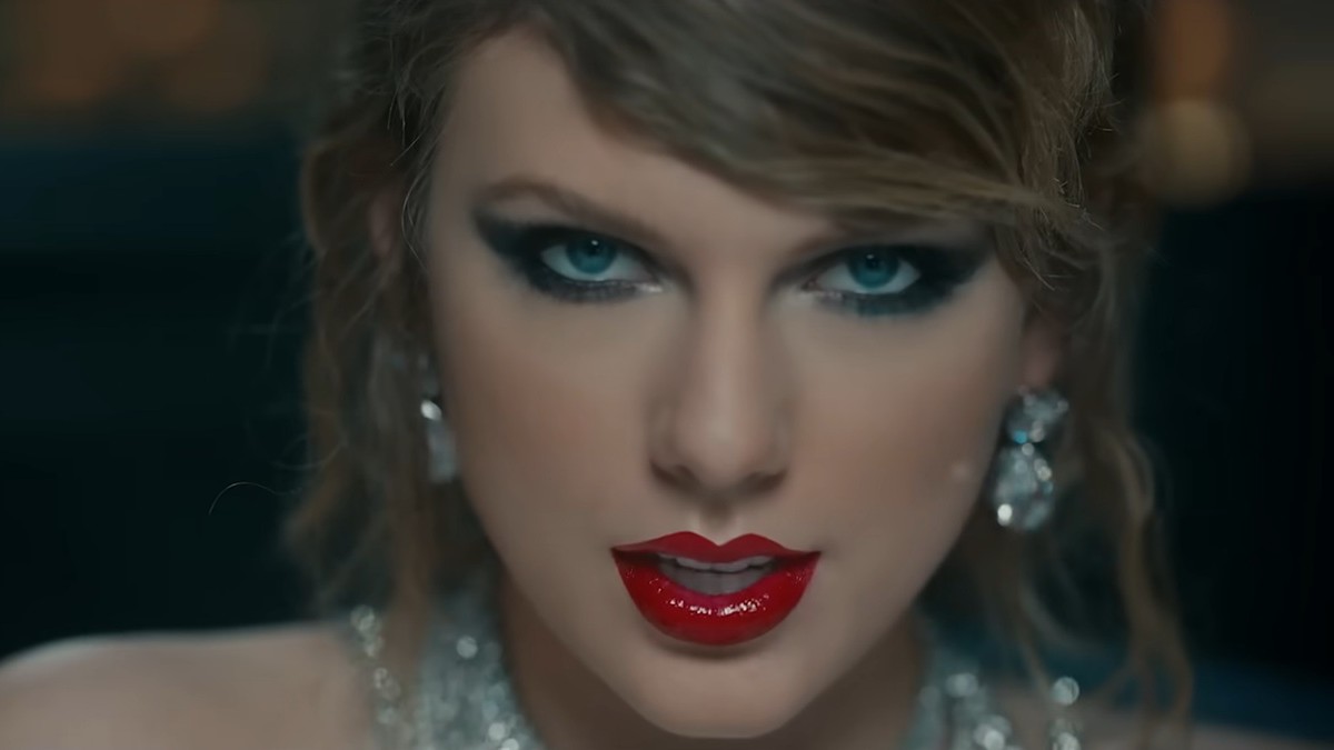 Josh Hutcherson Admits He's Not a Swiftie & Taylor Swift Fans Are Not ...