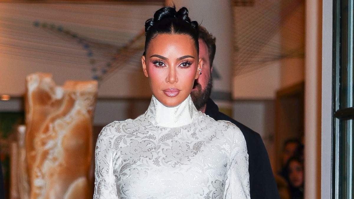 Kim Kardashian’s Minidress Is a Gift That Keeps on Giving - Mandatory