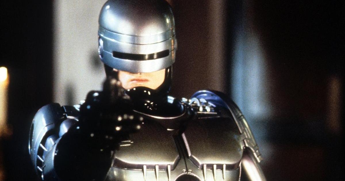 Detroit Installs Long-Awaited Statue of Movie Character Legend - Mandatory