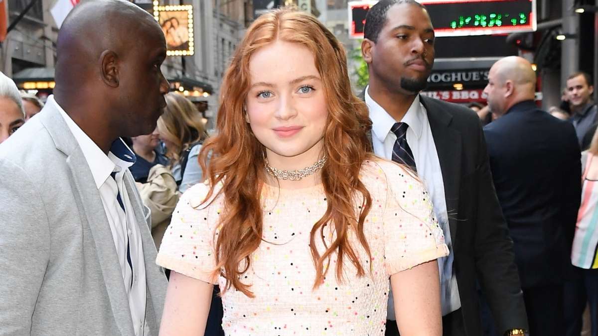 Sadie Sink Wows in Strapless Dress in Armani Beauty Video - Mandatory