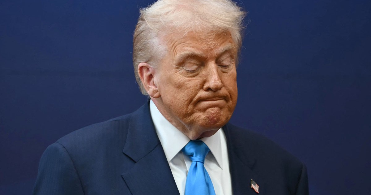 Poll Shows Shocking Trump Approval Number Change - Mandatory